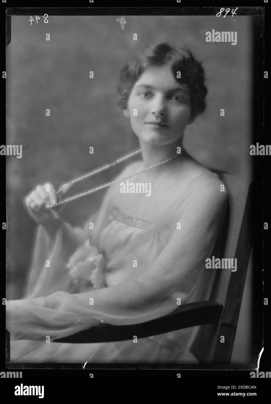 Fargo, Clara, Miss, portrait photograph. Genthe photograph collection ...