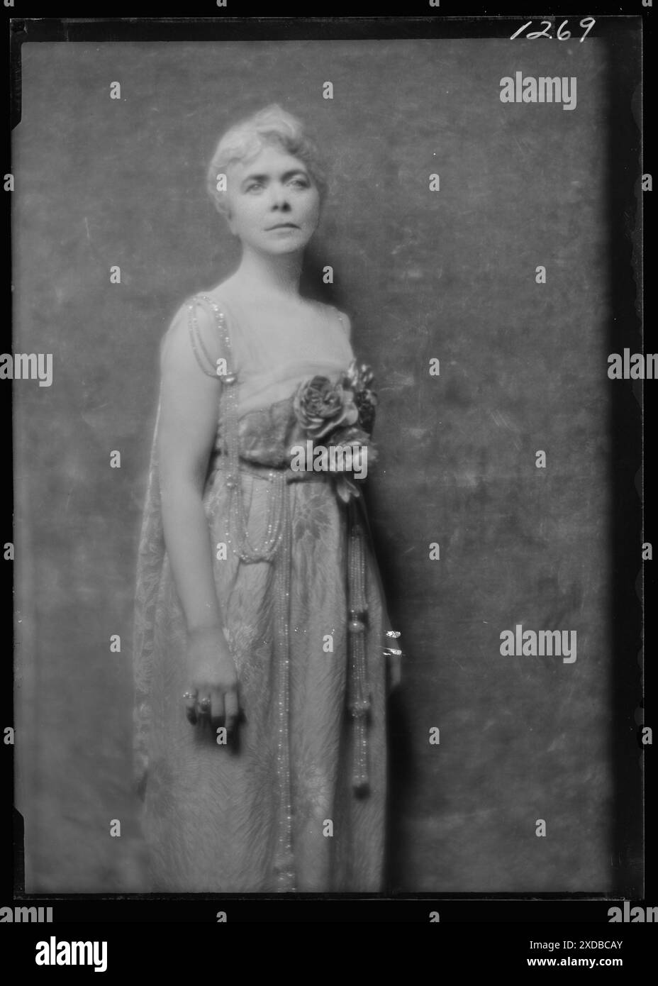 Marwick, James, Mrs., portrait photograph. Genthe photograph collection ...