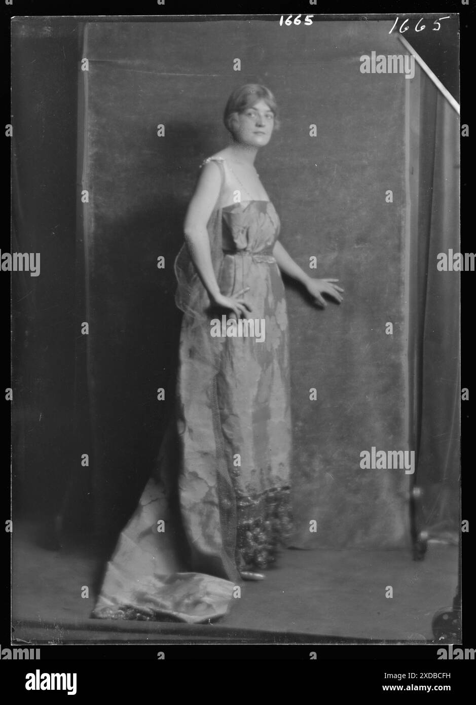 Martin, Miss, portrait photograph. Genthe photograph collection Stock ...