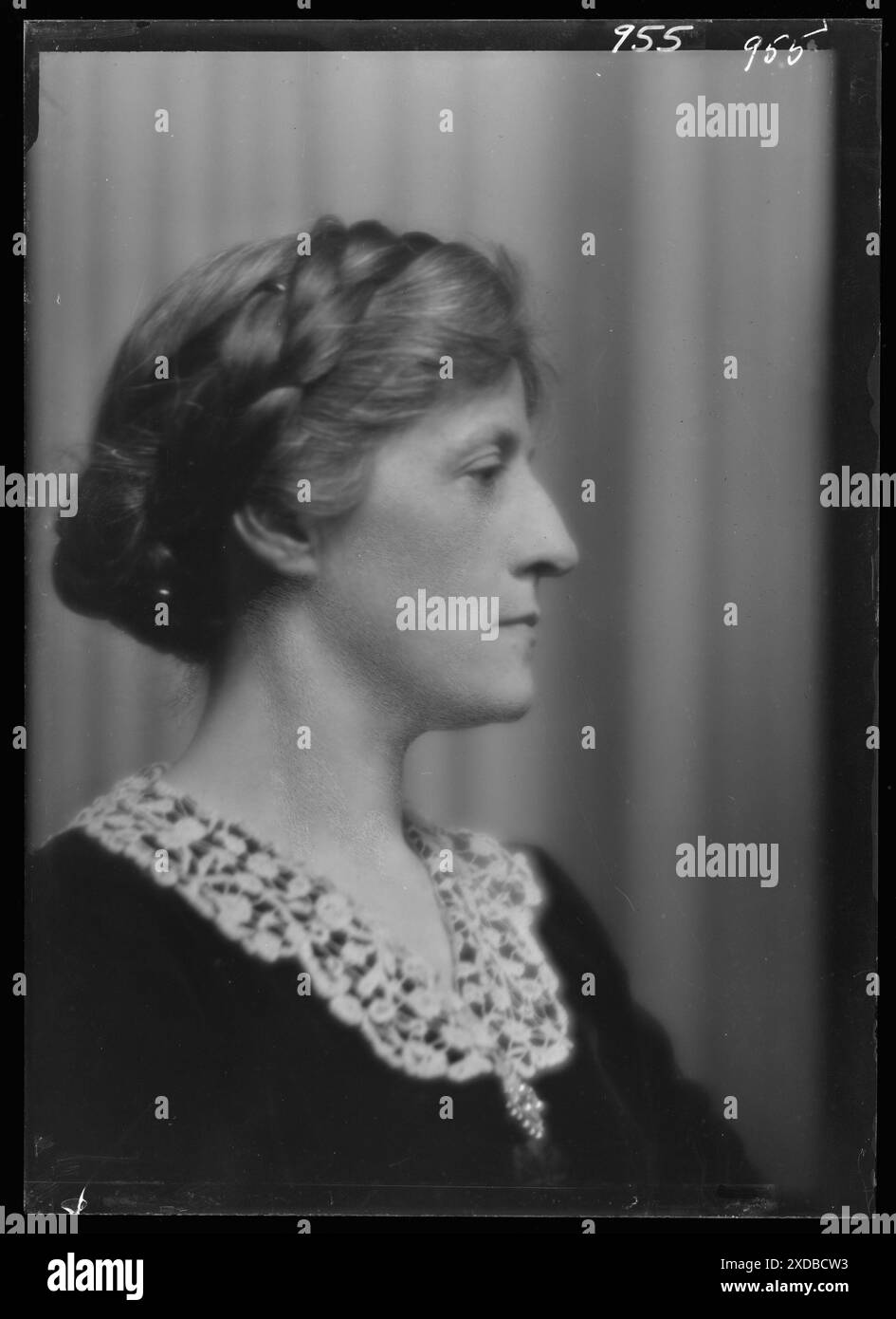 Miss wellford hi-res stock photography and images - Alamy