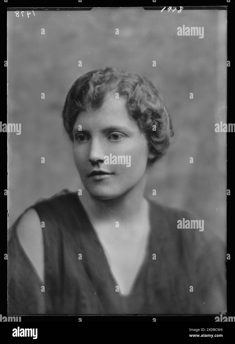 Whitley, Marion, Miss, portrait photograph. Genthe photograph ...