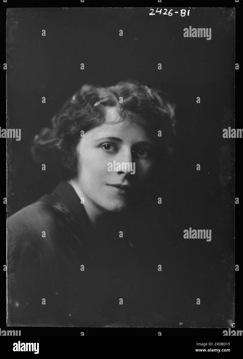 Mary cunningham hi-res stock photography and images - Alamy