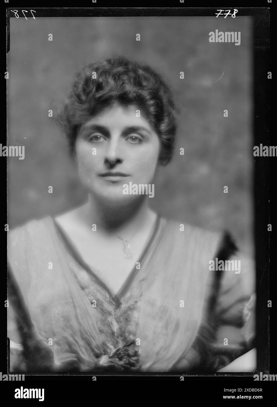 Carlyle grace hi-res stock photography and images - Alamy