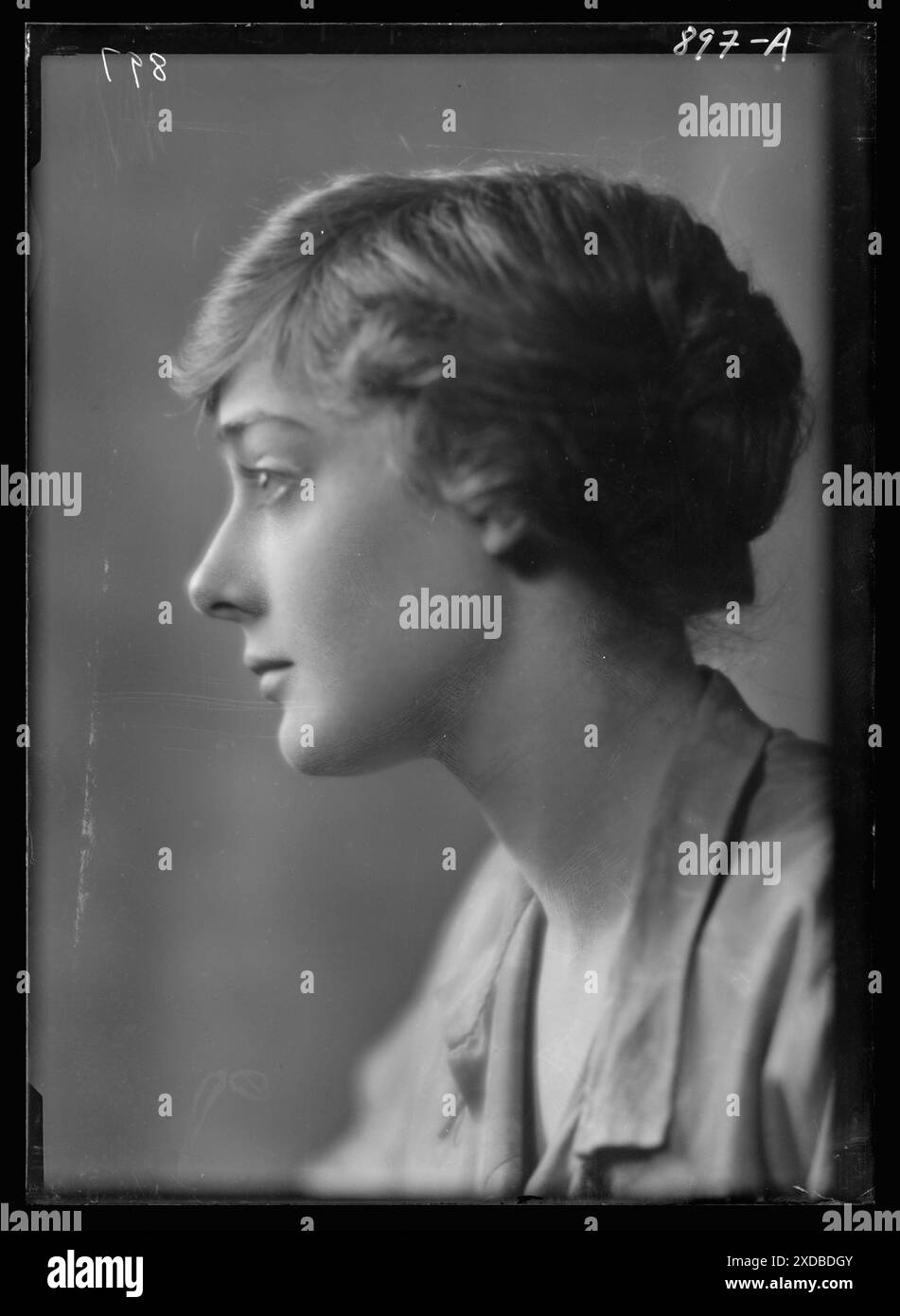 Ruth findlay hi-res stock photography and images - Alamy