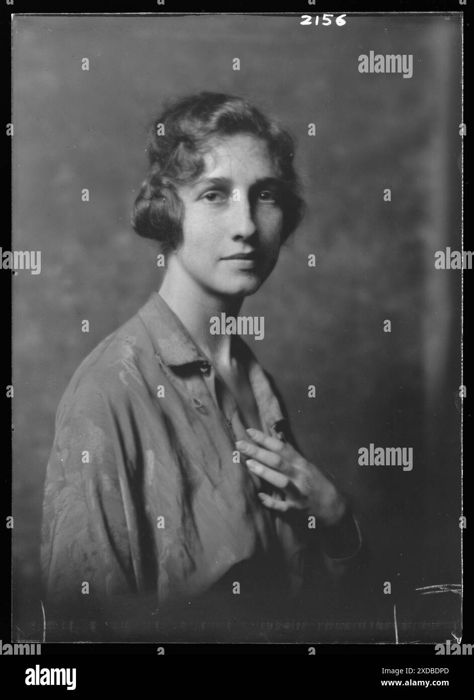 McMahon, Miss, portrait photograph. Genthe photograph collection Stock ...