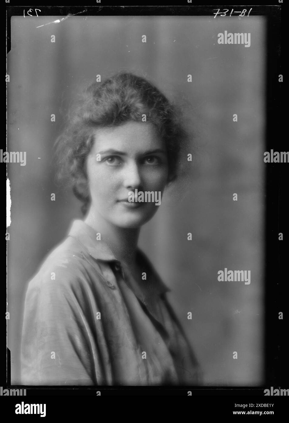 Ray, Adele, Miss, portrait photograph. Genthe photograph collection ...