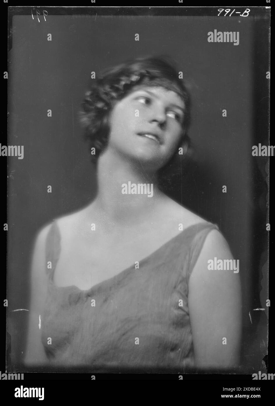 Florence Noyes dancers, portrait photograph. Genthe photograph ...