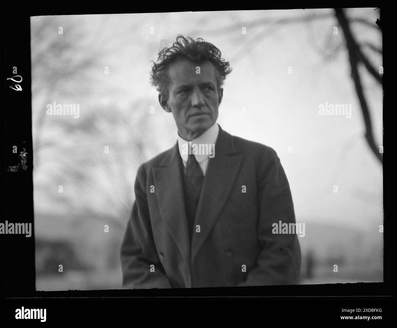 Portrait photograph of Arnold Genthe taken outdoors. Genthe photograph ...