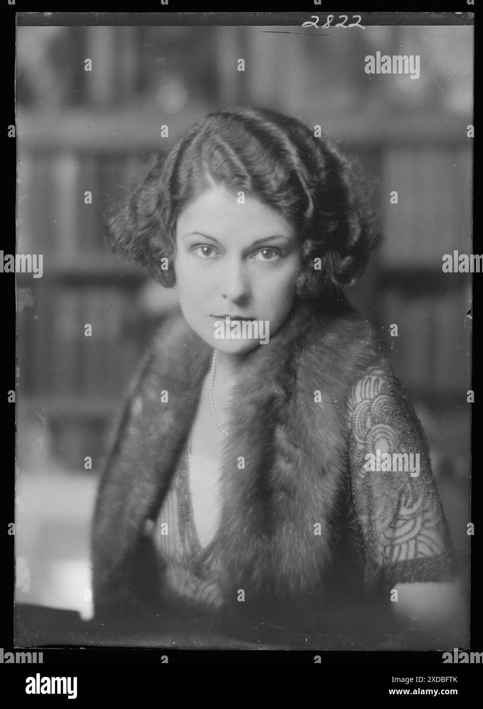 Everett, Mrs., portrait photograph. Genthe photograph collection Stock ...
