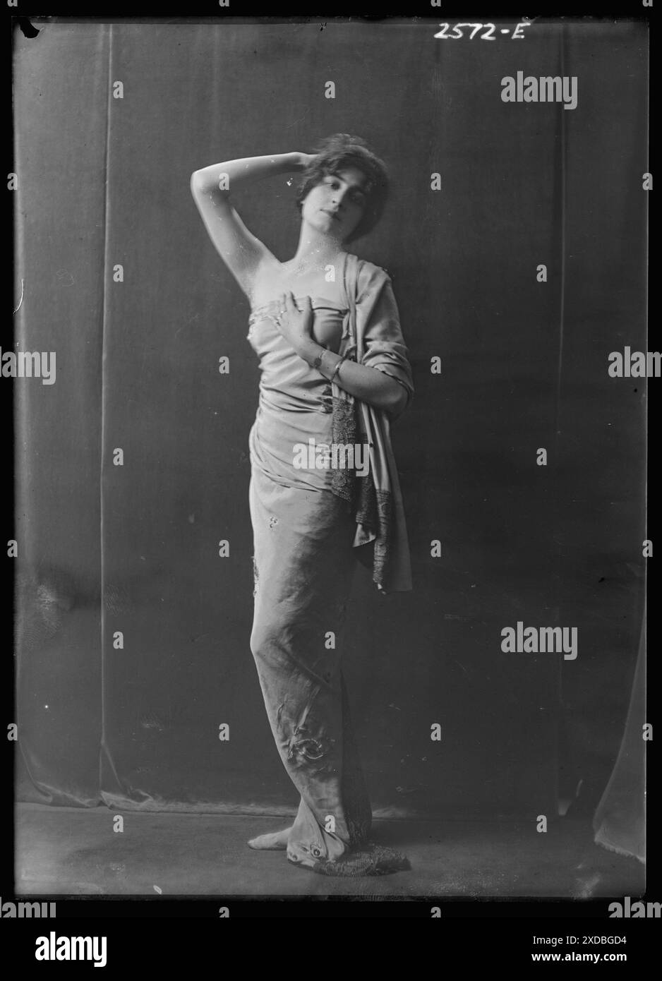 Revalles, Flore, Miss, portrait photograph. Genthe photograph ...