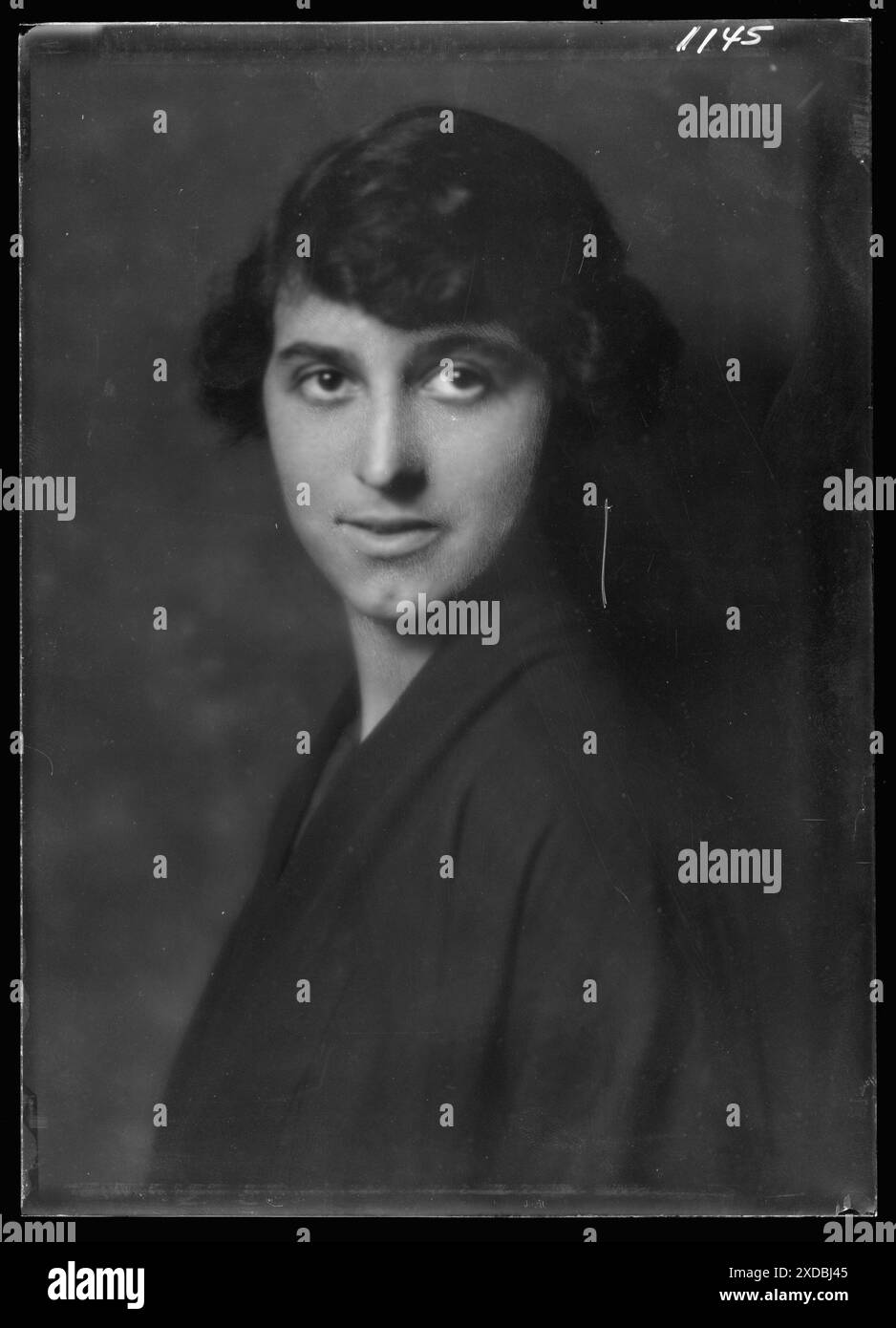 Hirsch, N., Miss, portrait photograph. Genthe photograph collection ...