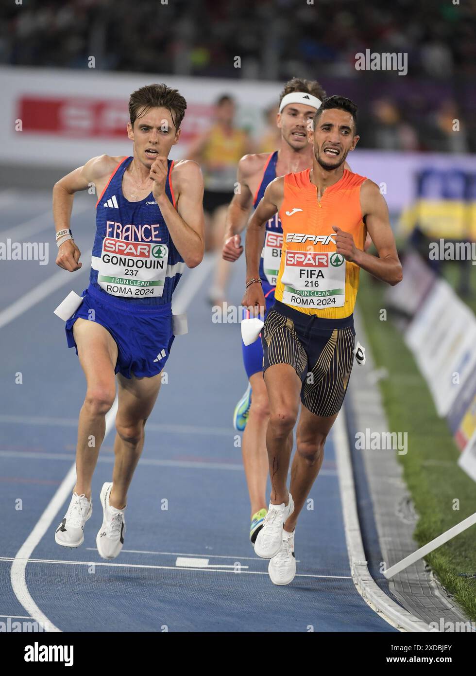 Ilias Fifa of Spain competing in the men’s 10.000m final at the ...
