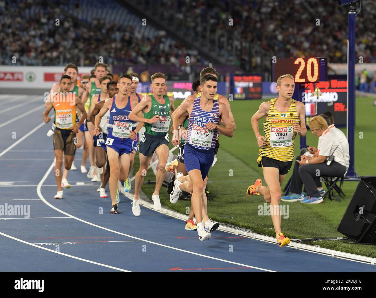 Patrick dever athletics hi-res stock photography and images - Alamy