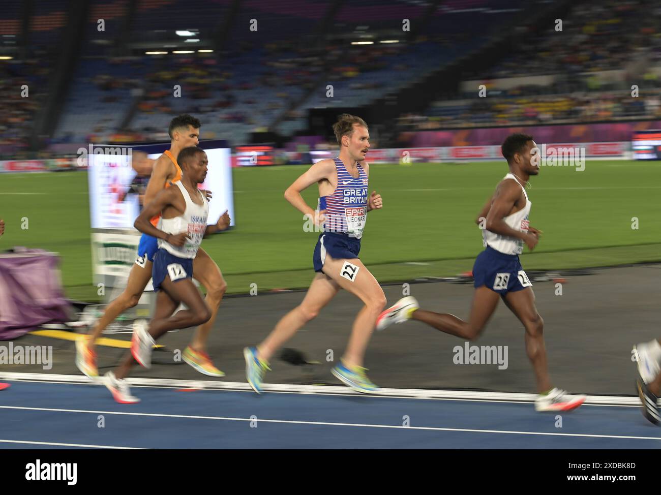 Rory Leonard of Great Britain competing in the men’s 10.000m final at ...