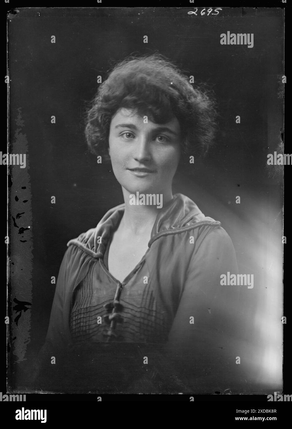 Brown, Frances, Miss, portrait photograph. Genthe photograph collection ...