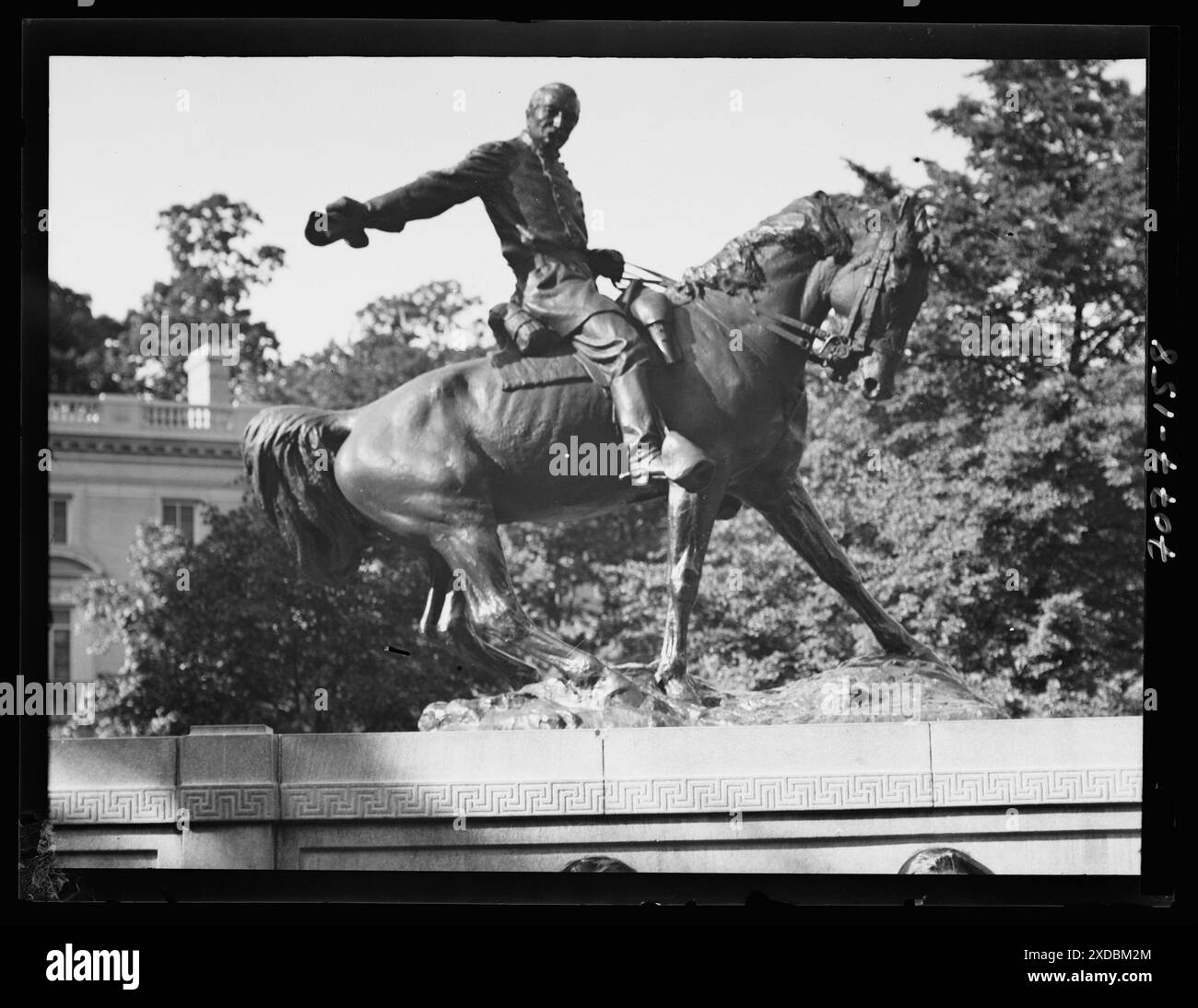 Equestrian statues in Washington, D.C.. Genthe photograph collection ...