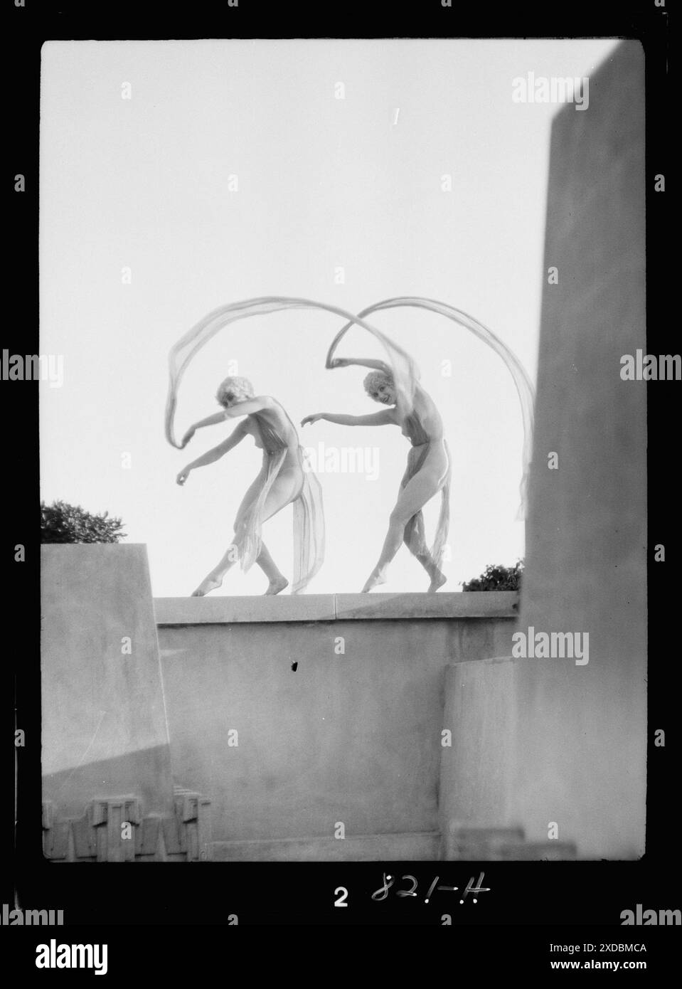 Marion Morgan dancers. Genthe photograph collection Stock Photo - Alamy