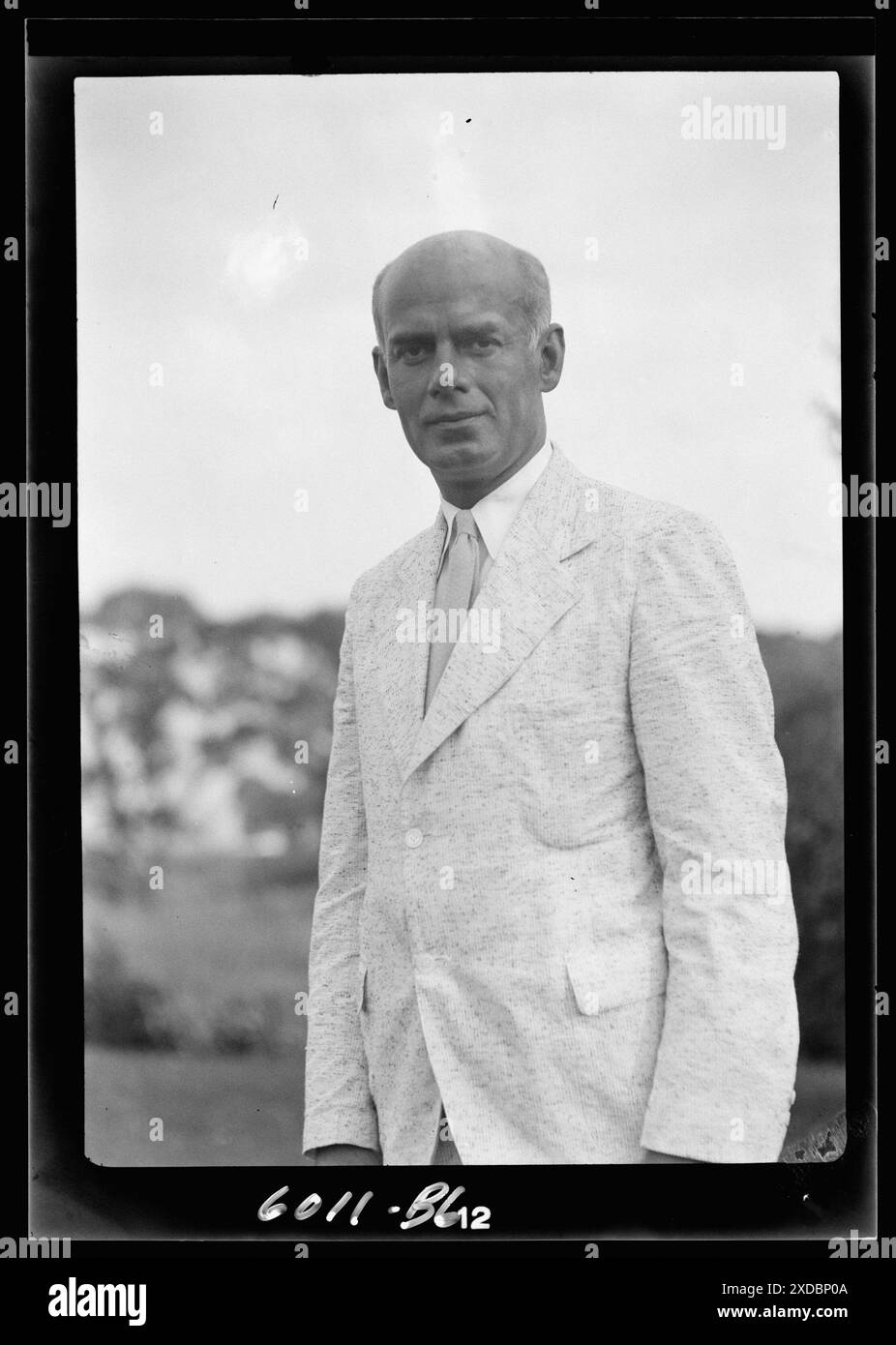 Sexton, Mr., standing outdoors. Genthe photograph collection Stock ...