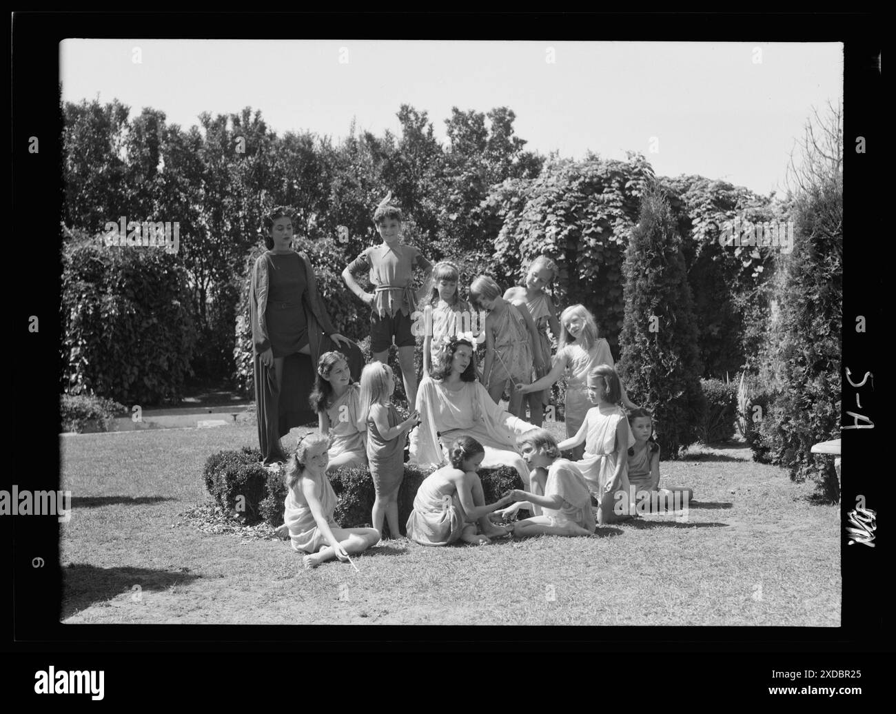 Anita Zahn dancers. Genthe photograph collection Stock Photo - Alamy