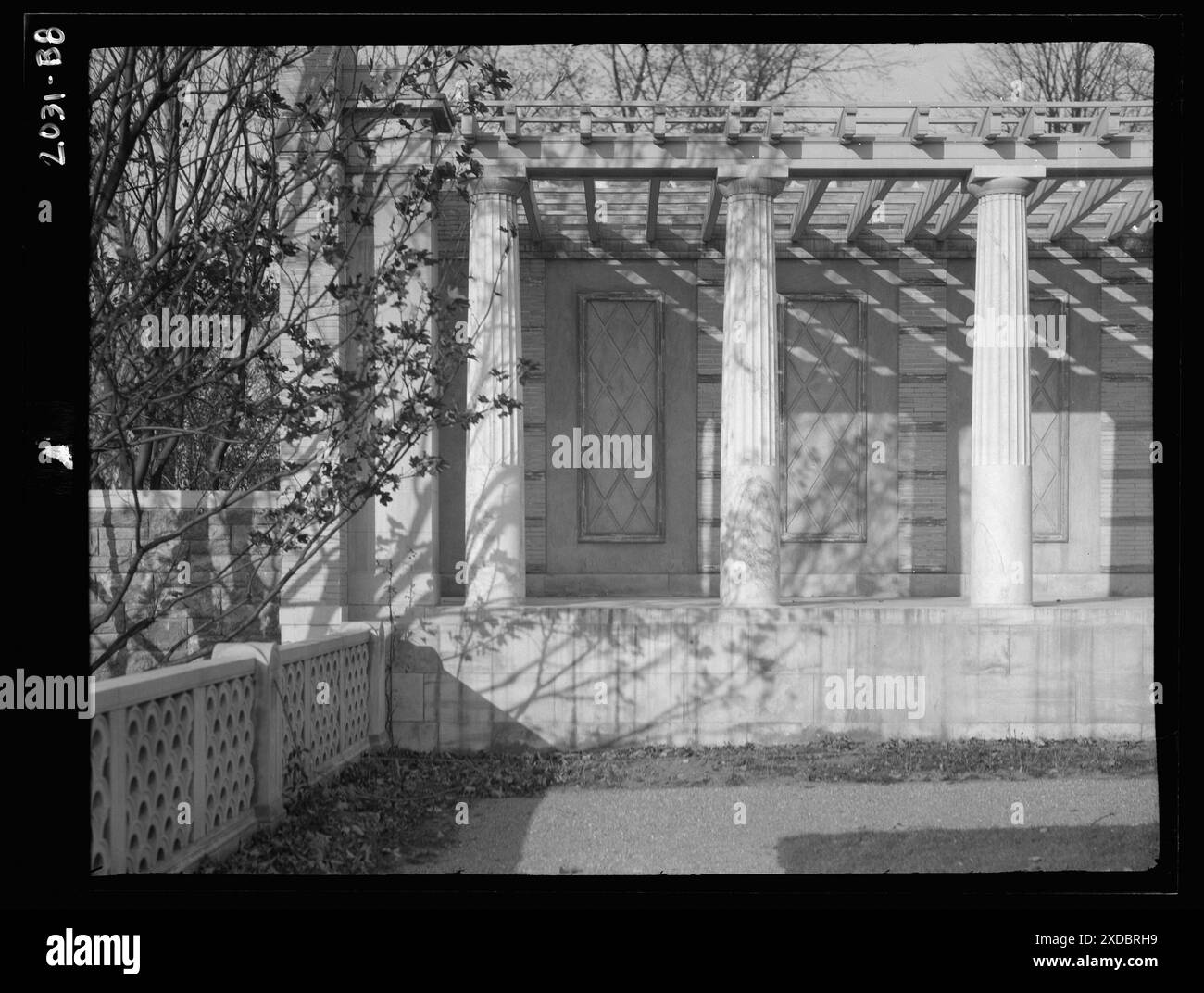 Untermeyer [i.e. Untermyer] garden. Genthe photograph collection Stock ...