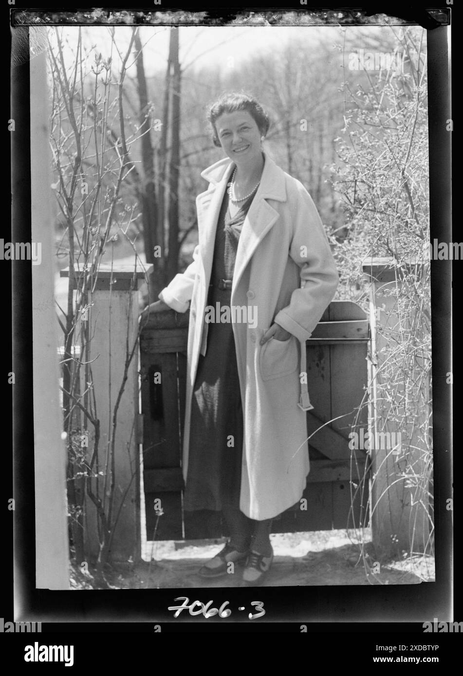Benson, Mary, Mrs., standing outdoors. Genthe photograph collection ...
