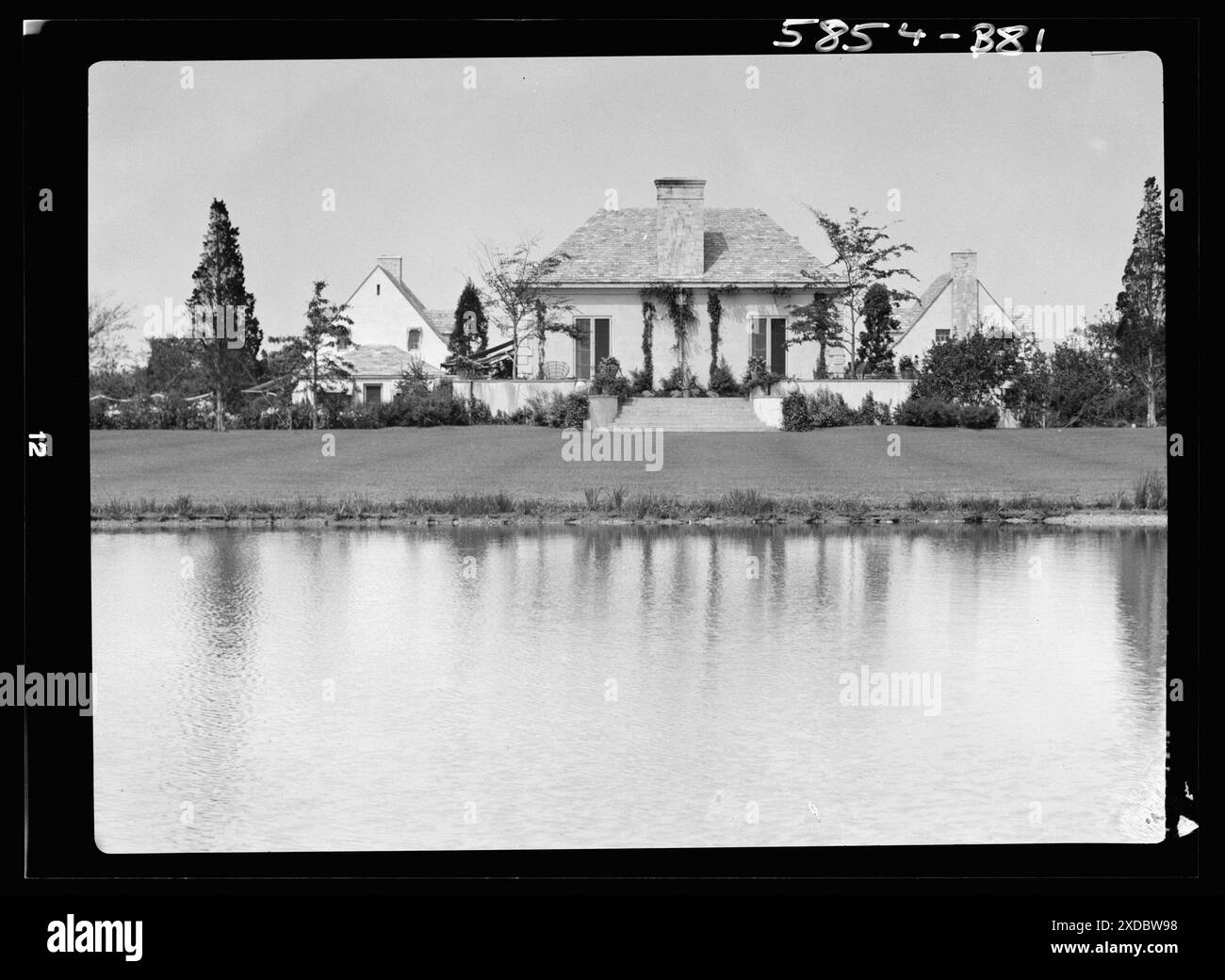 Cottage at "The Shallows," property of Lucien Hamilton Tyng ...