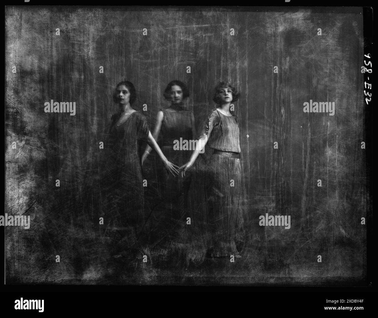 Isadora duncan genthe hi-res stock photography and images - Alamy