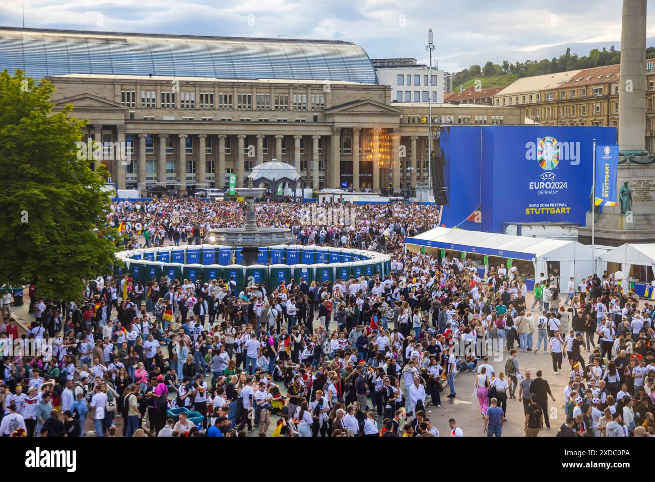 Public Viewing in Stuttgart. Deutschland - Schottland 5:1. 25.000 ...