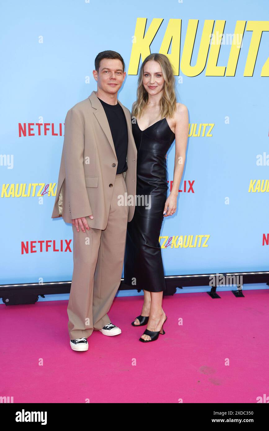 Georg Listing und seine Feundin Susanne bei der Premiere der „Kaulitz ...