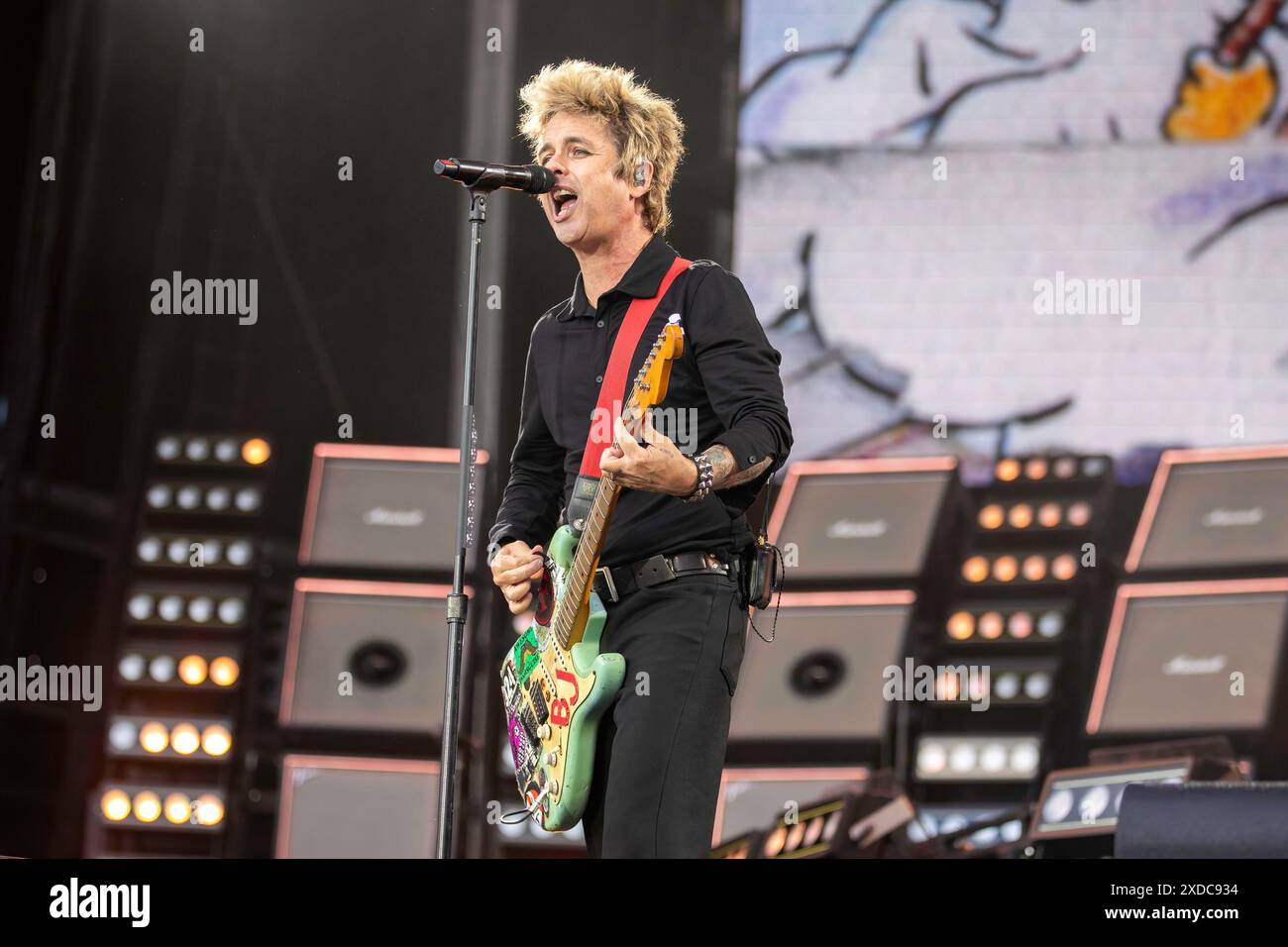 Manchester, England, 21st June, 2024. Billie Joe Armstrong of Green Day ...