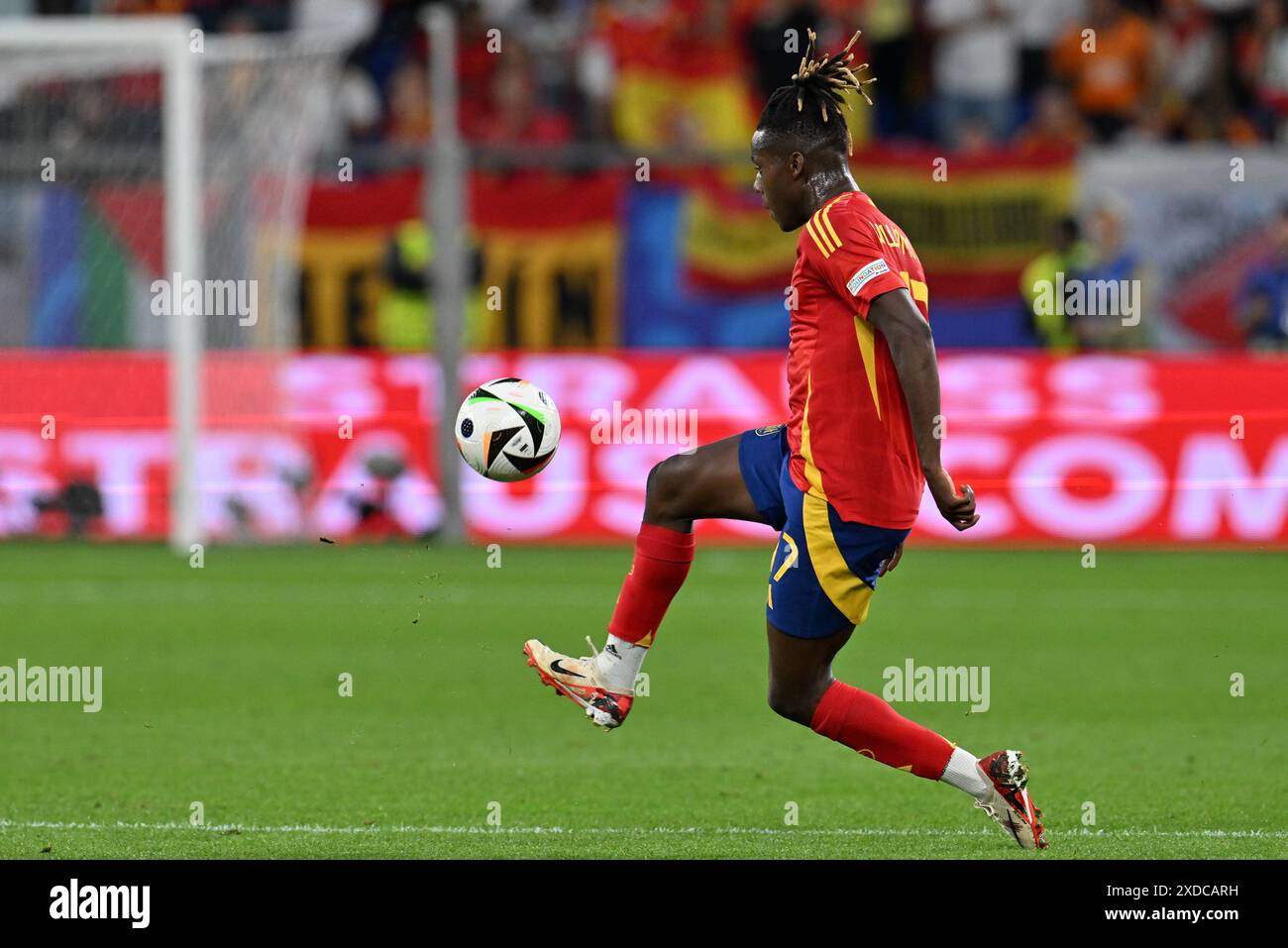Nico Williams (17) of Spain pictured in action during a soccer game ...