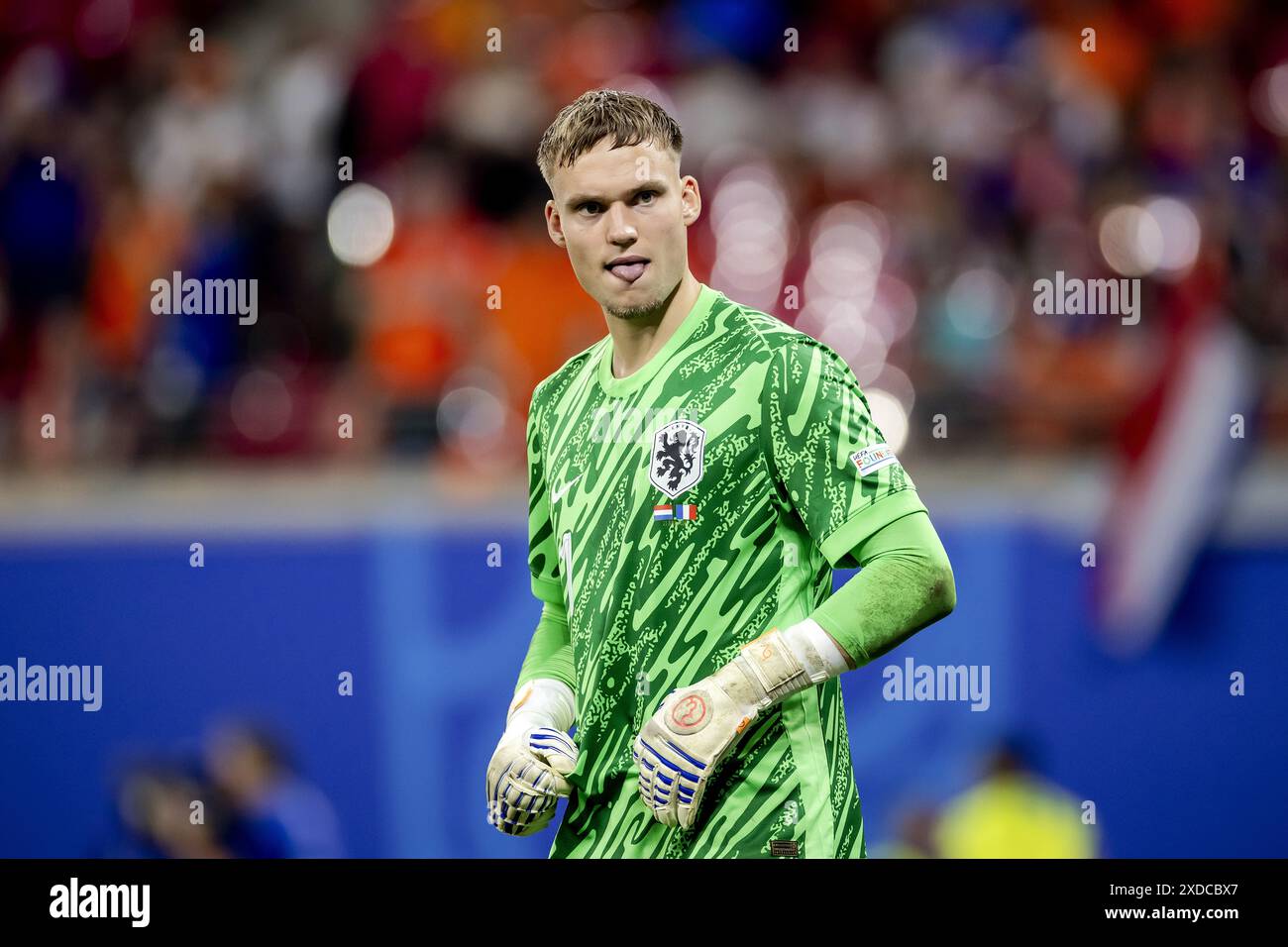 LEIPZIG - Holland goalkeeper Bart Verbruggen during the UEFA EURO 2024 group D match between the ...