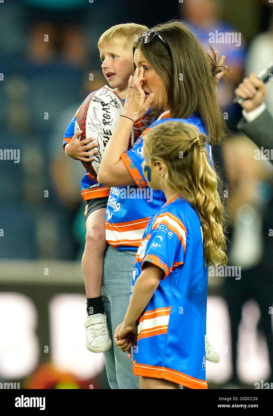 Lindsey Burrow, wife of former Leeds Rhinos player Rob Burrow, and ...