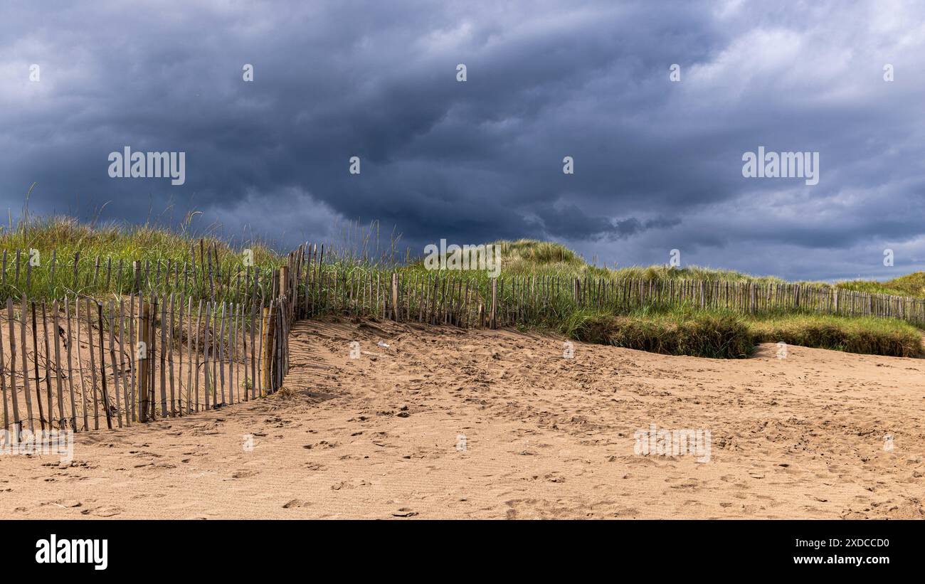 High quality seascapes hi-res stock photography and images - Alamy