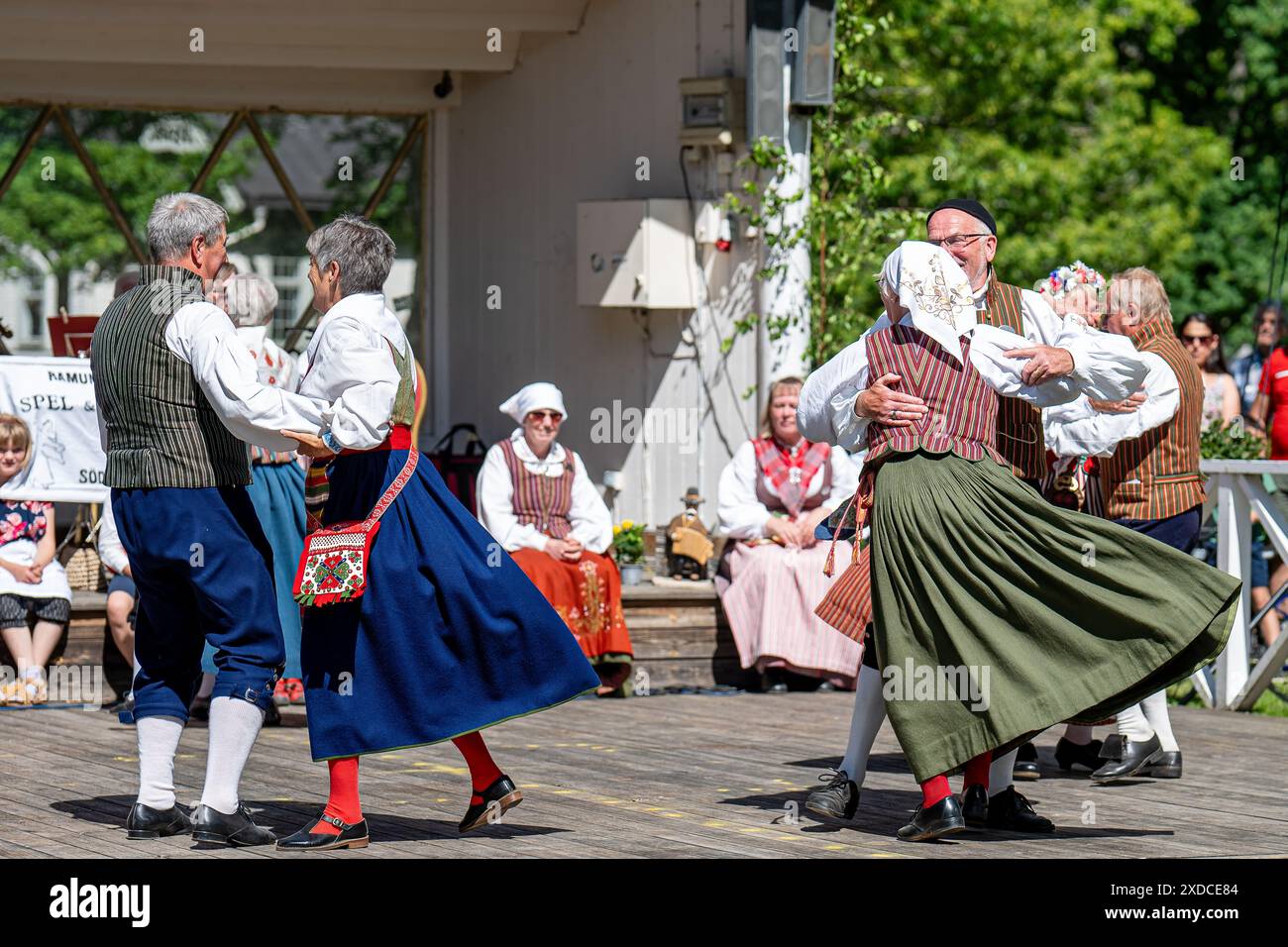 Traditional Swedish midsummer celebration with Folkdance in Söderköping ...