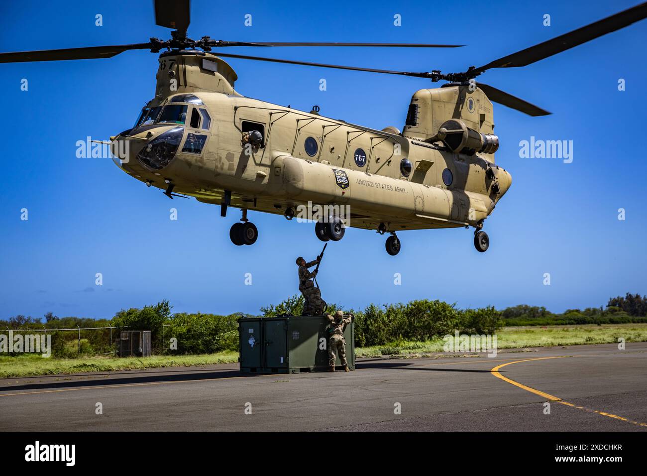 U.S. Soldiers assigned to Bravo Company, 2nd Battalion, 211th Aviation ...
