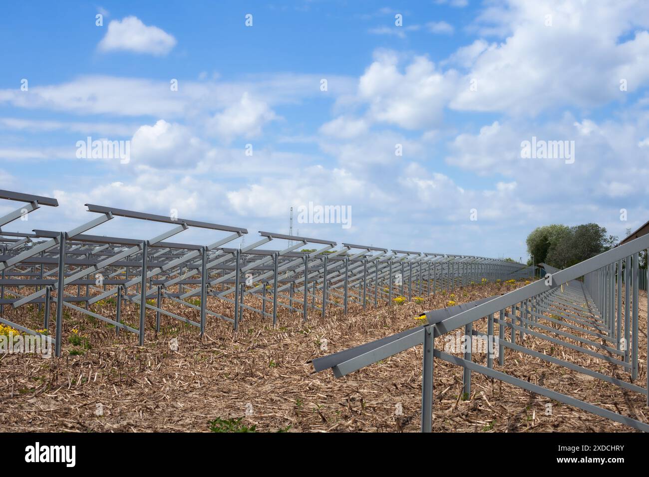 Outdoor construction site solar hi-res stock photography and images - Alamy