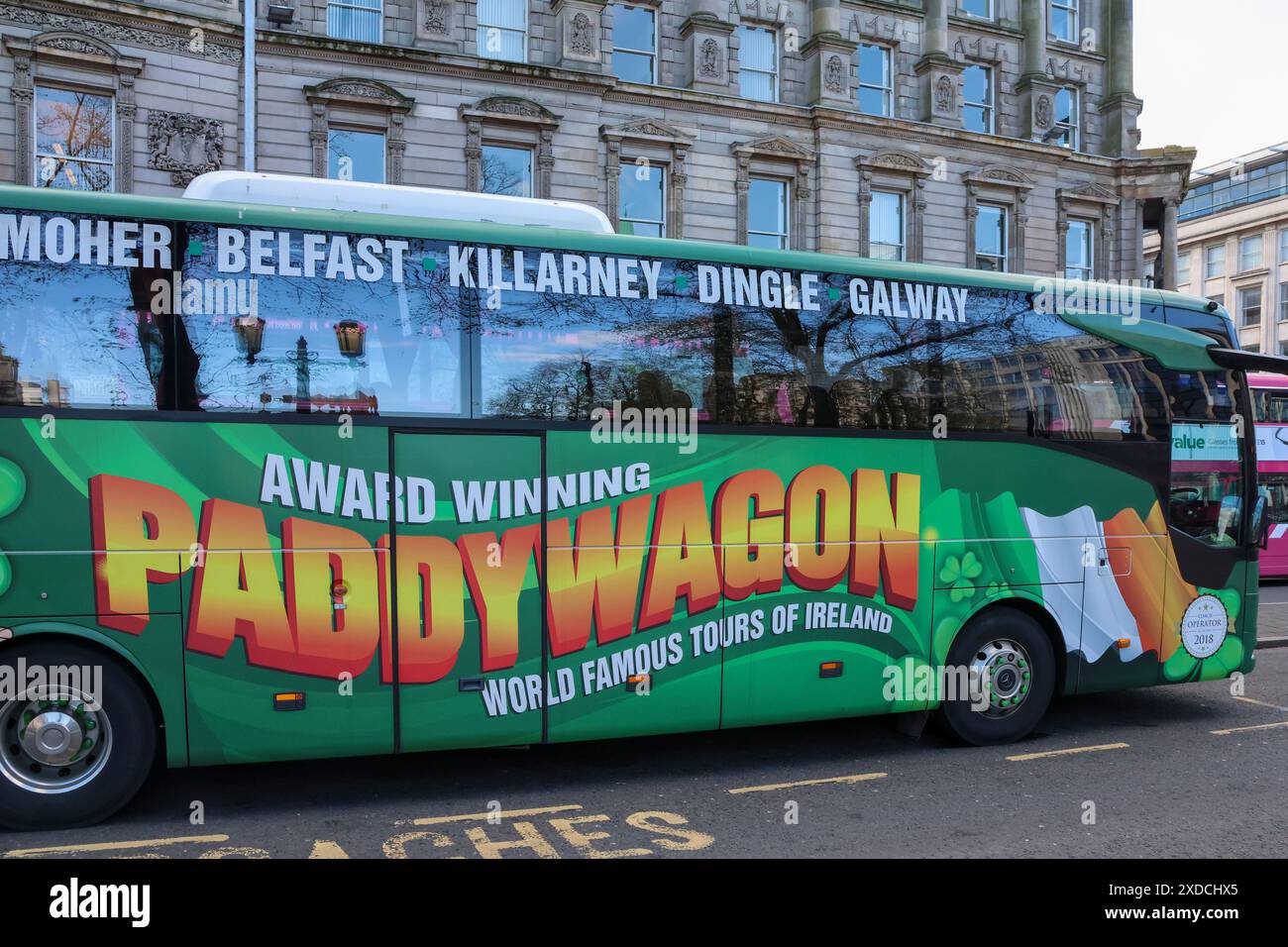 Side paddy wagon bus hi-res stock photography and images - Alamy