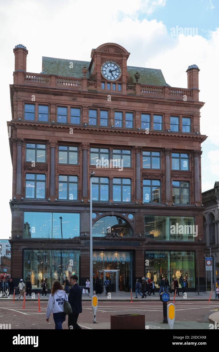 Primark building 2024 hi-res stock photography and images - Alamy