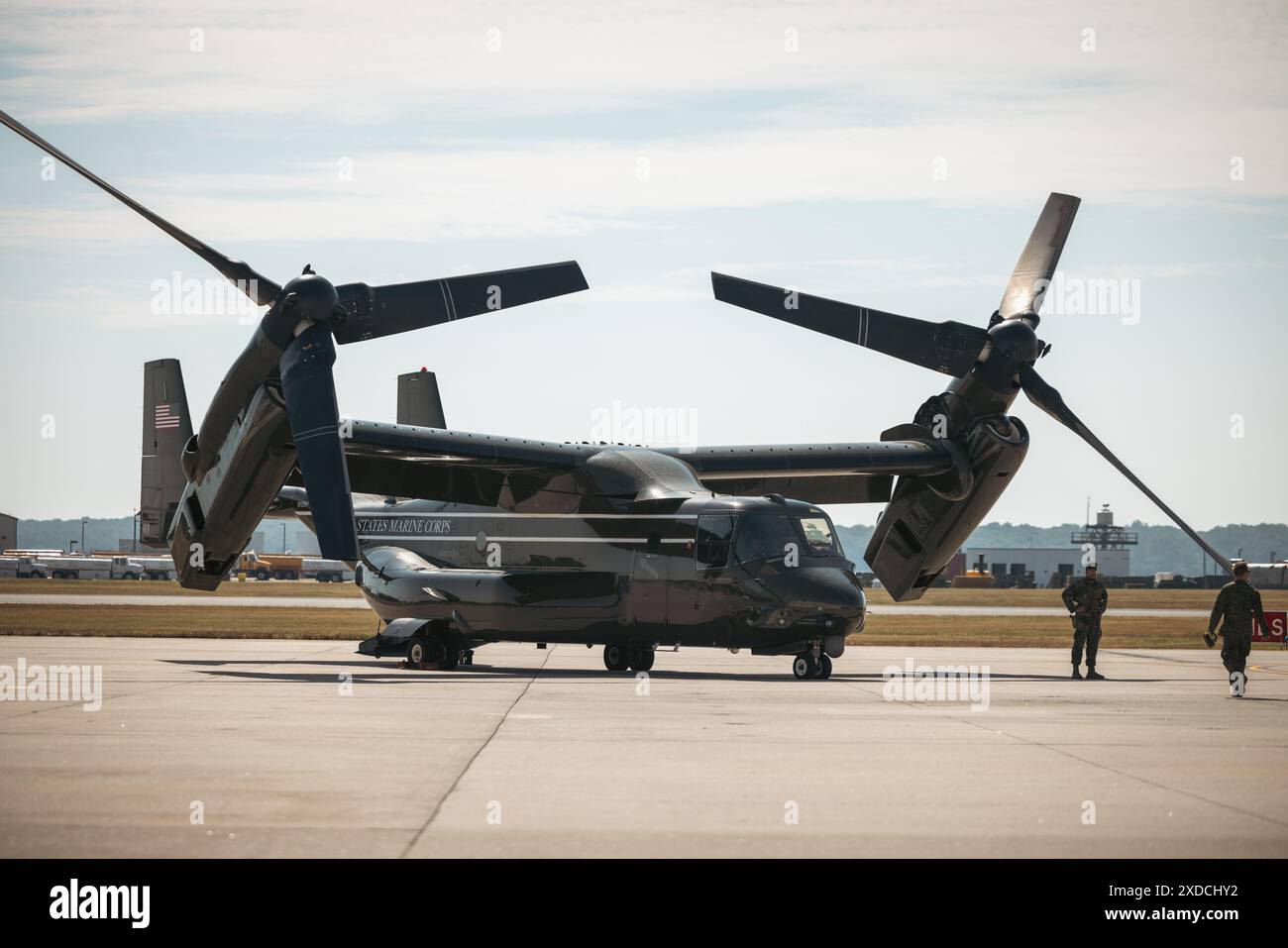 An MV-22B Osprey sits on the Marine Corps Air Facility Quantico flight ...