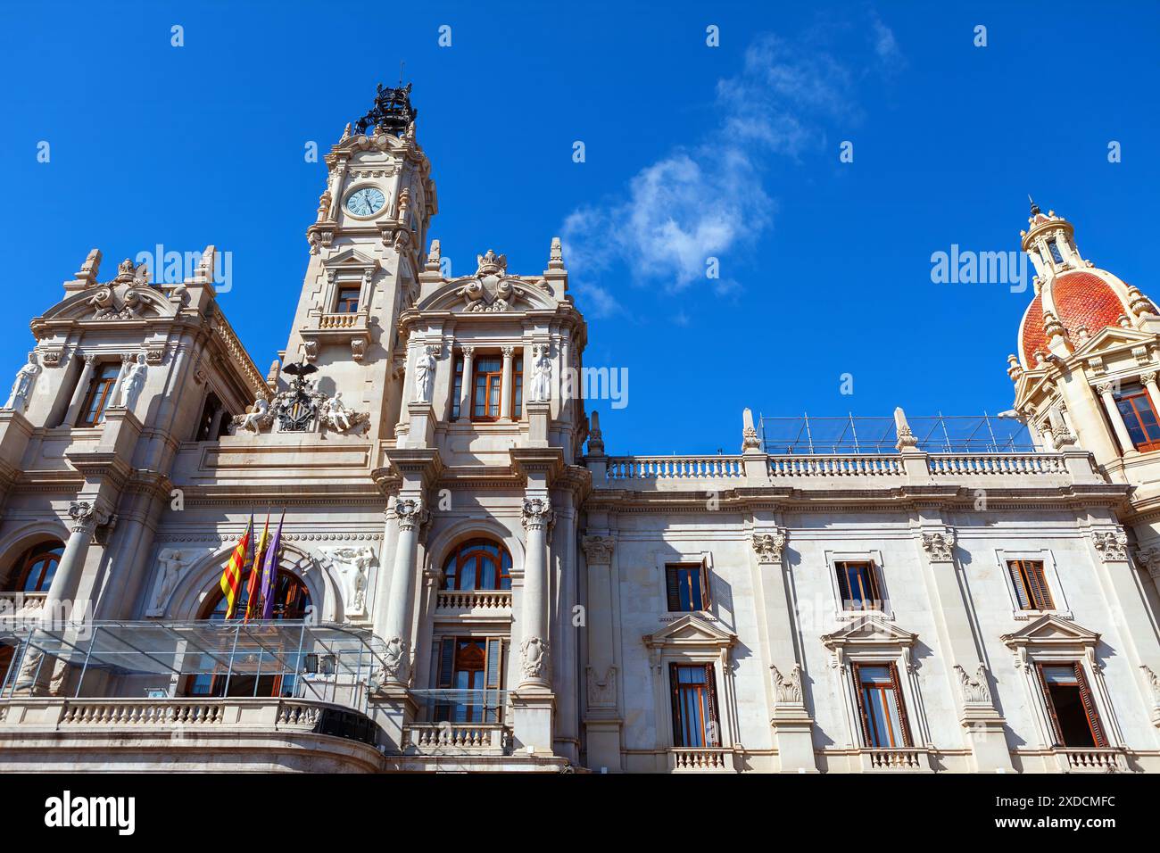 Valencia city hall iconic hi-res stock photography and images - Alamy