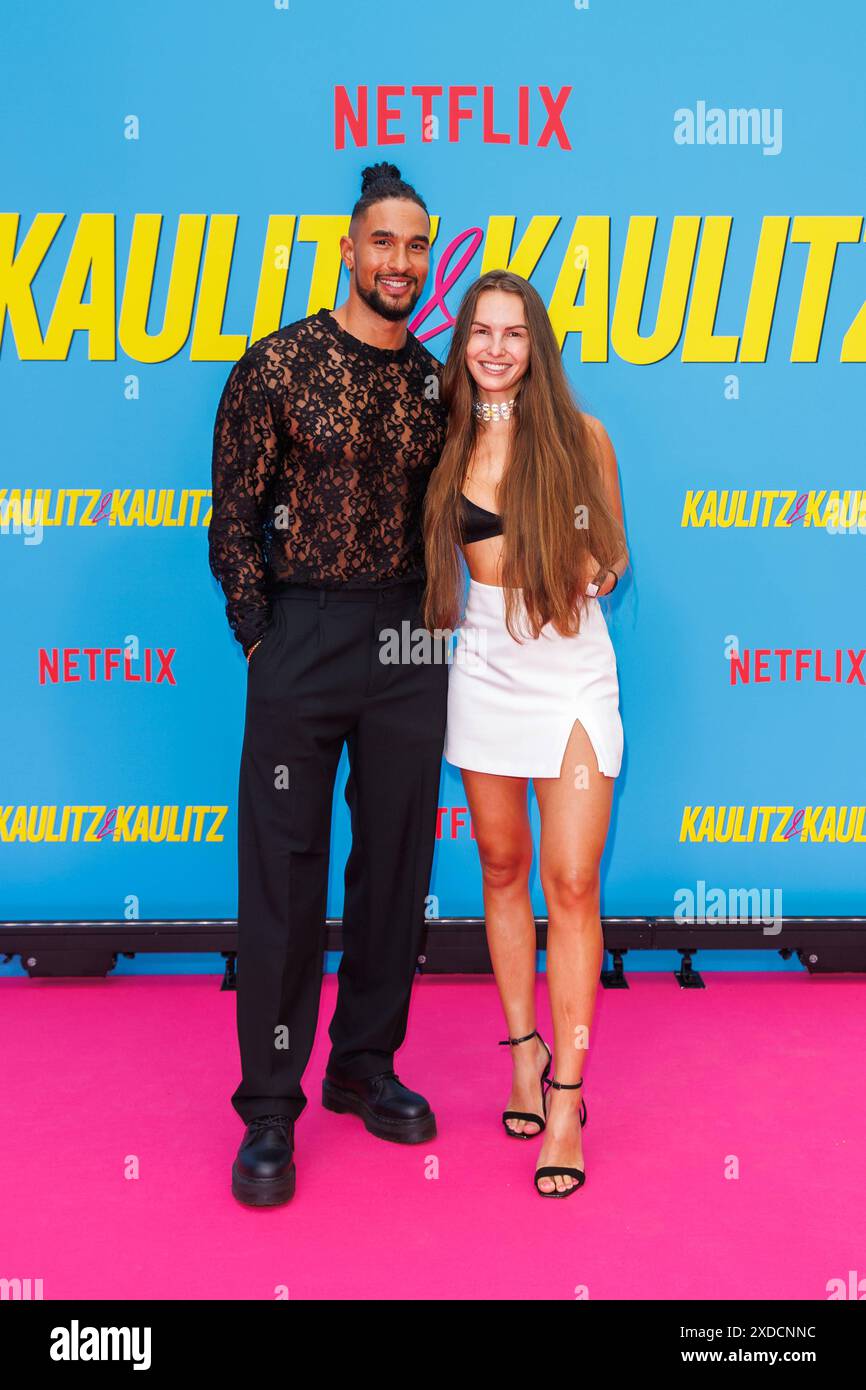 Netflix Premiere - Kaulitz & Kaulitz Dee David Jackson und Lisa ...