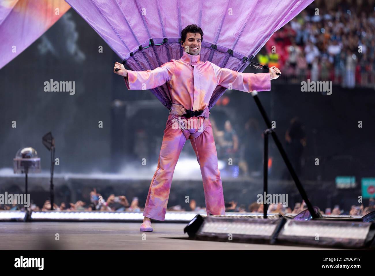 Jan Ravnik performs at Wembley Stadium as part of her Eras Tour on ...