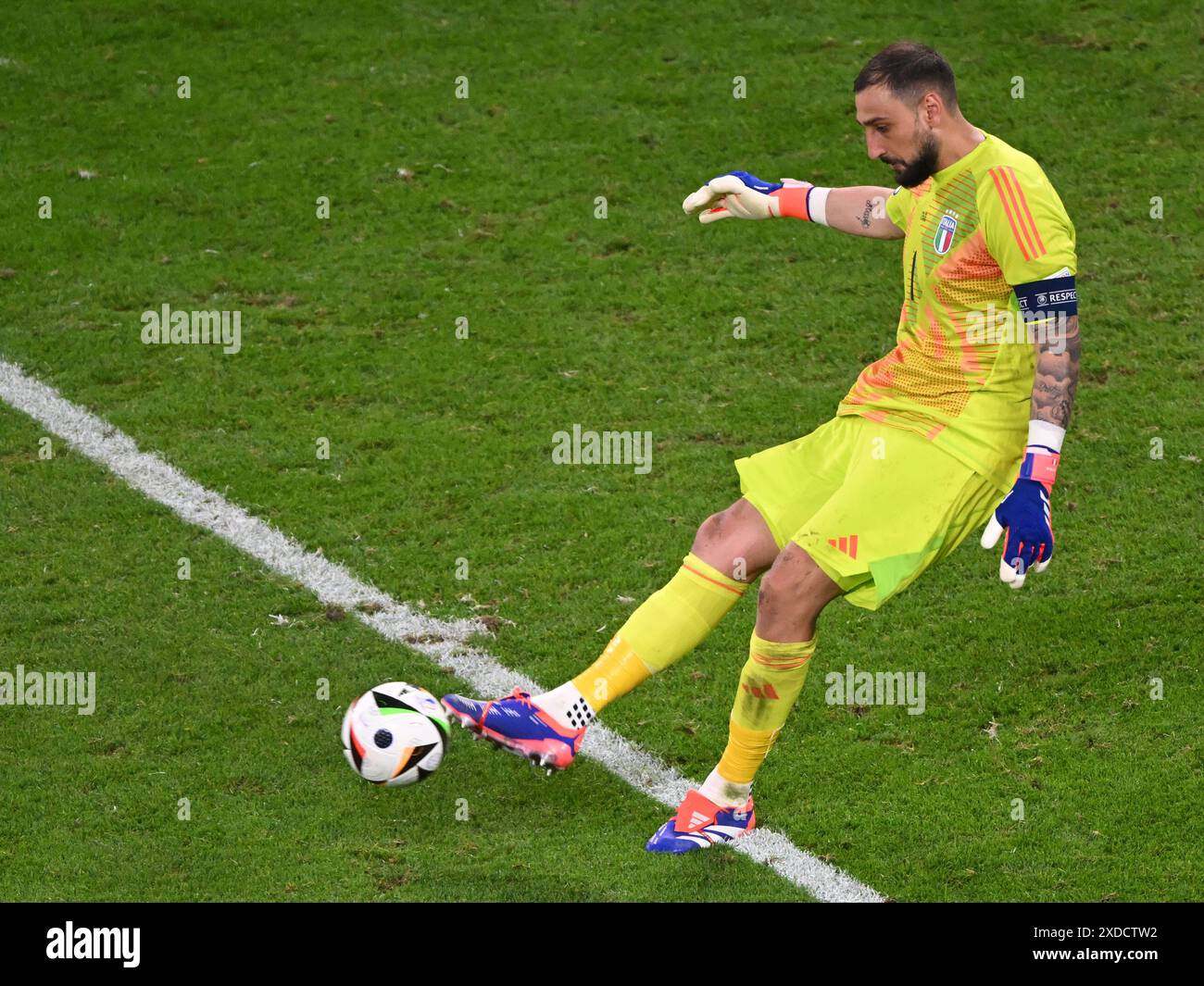 GELSENKIRCHEN - Italy goalkeeper Gianluigi Donnarumma during the UEFA ...