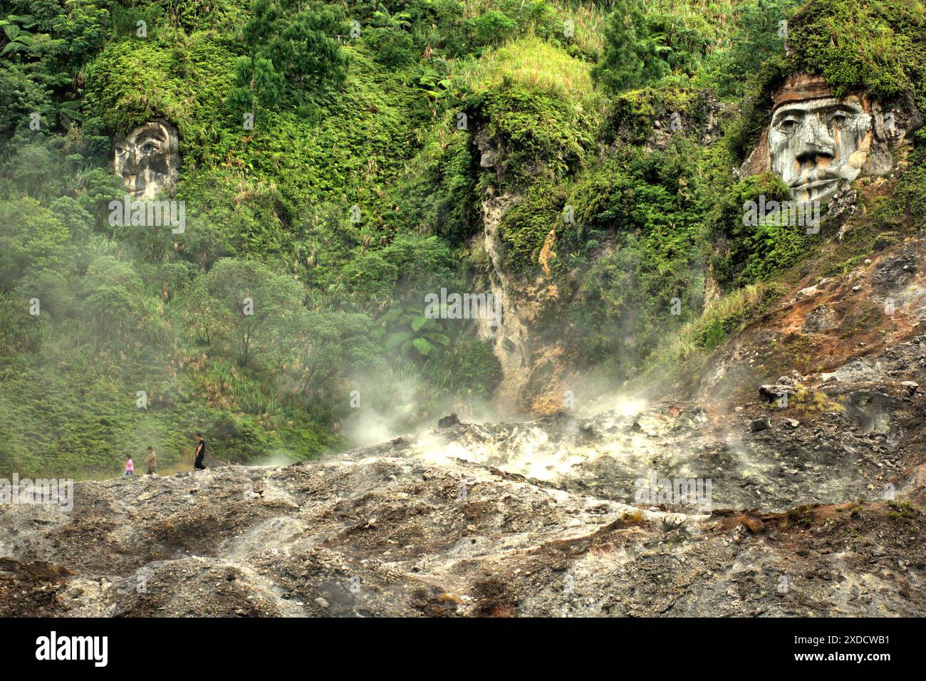 Giant faces illustrating the characters of Toar and Lumimuut, ancestors ...