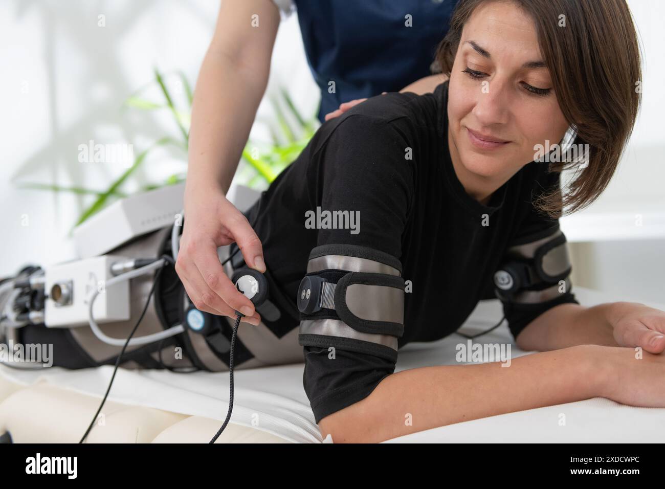 Electrical stimulation therapy hi-res stock photography and images - Alamy