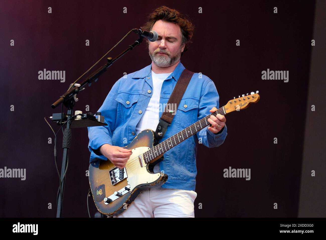 Neil finn son hi-res stock photography and images - Alamy