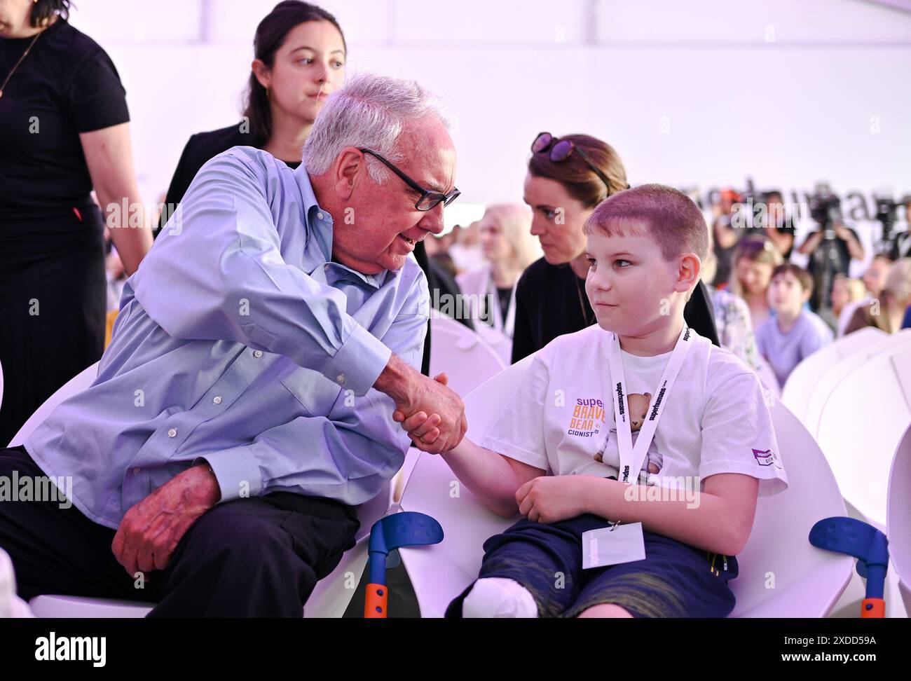 Non Exclusive: LVIV, UKRAINE - JUNE 20, 2024 - Philanthropist Howard ...