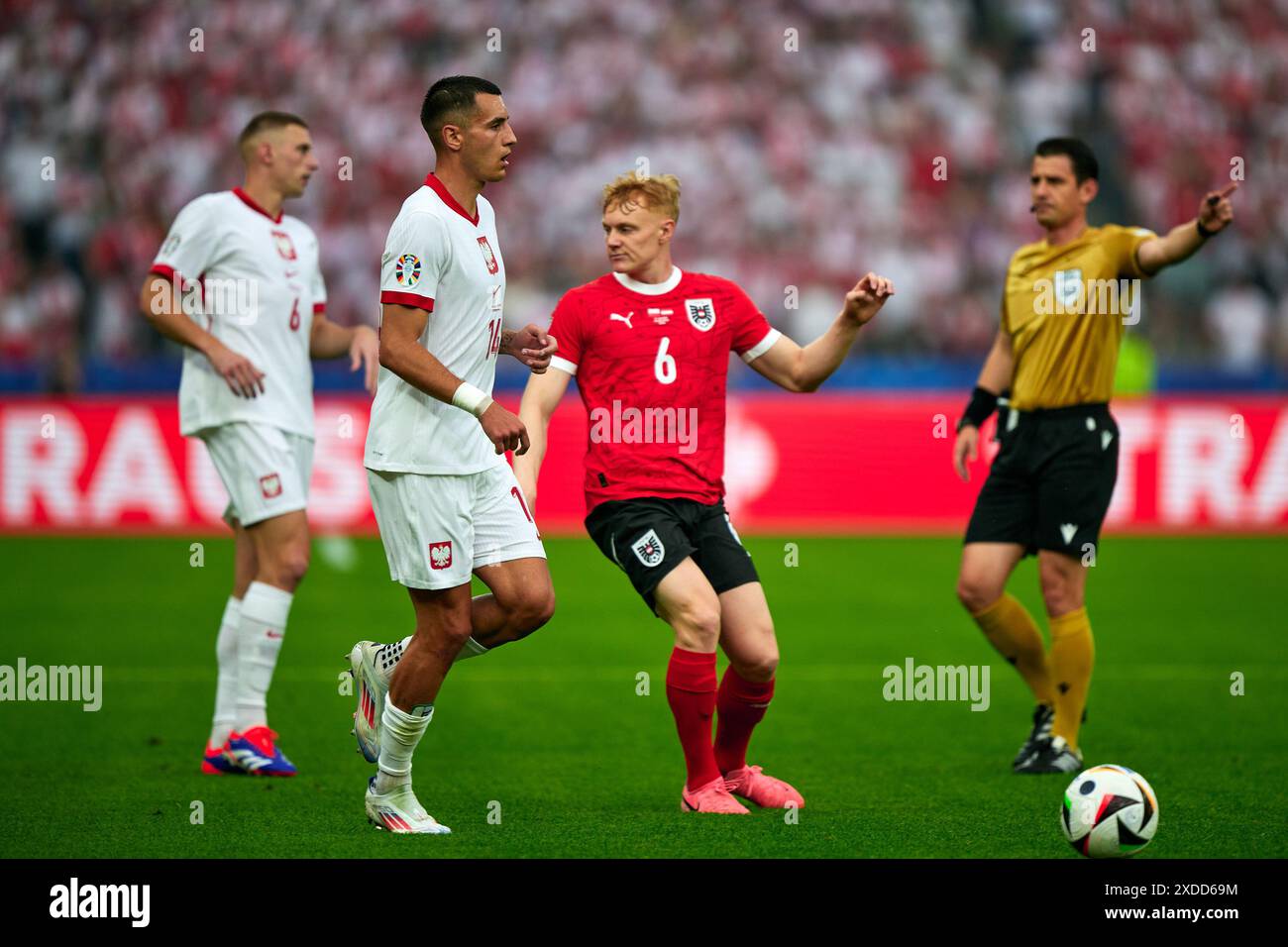 Jakub Kiwior (Polen Nationalmannschaft Euro 2024, #14), Nicolas Seiwald ...