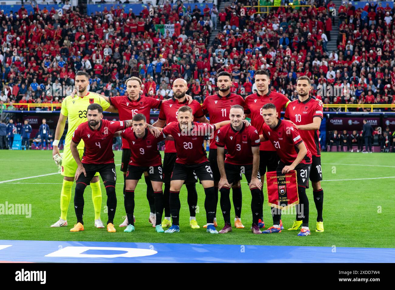 Startelf Teamfoto Albanien Thomas Strakosha (Albanien, #23), Taulan ...